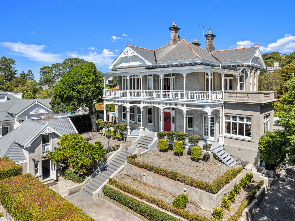 2 Castle Drive, Epsom Auckland